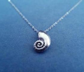 The Little Mermaid, Ariels Voice Shell, Sterling Silver Chain Necklace ...